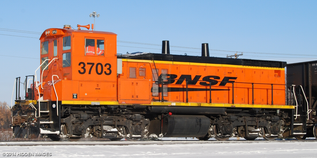 BNSF 3703 - Locomotive Photos - Hiddenimages.ca