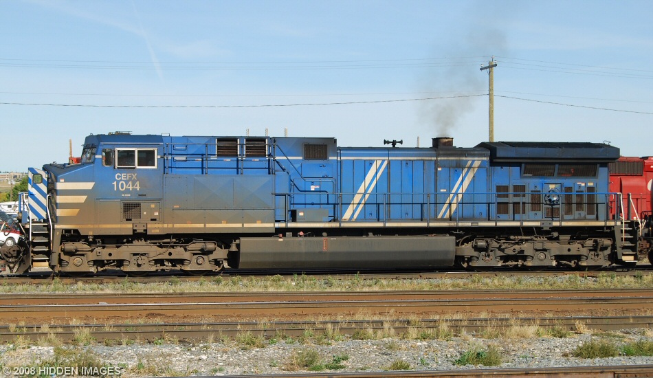 CEFX 1044 - Locomotive Photos - Hiddenimages.ca