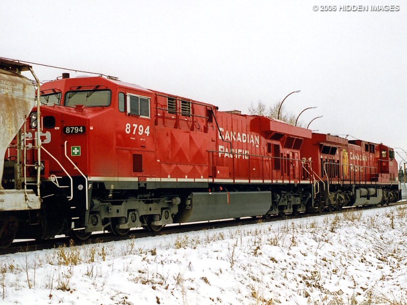 CP 8794 - Locomotive Photos - Hiddenimages.ca