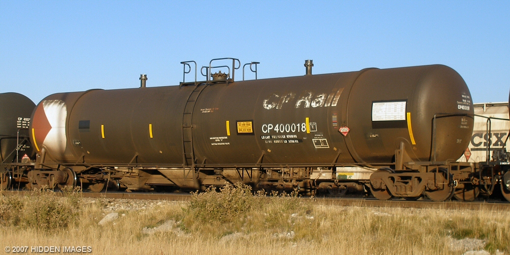 CP 400018 - Freight Car Photos - Hiddenimages.ca