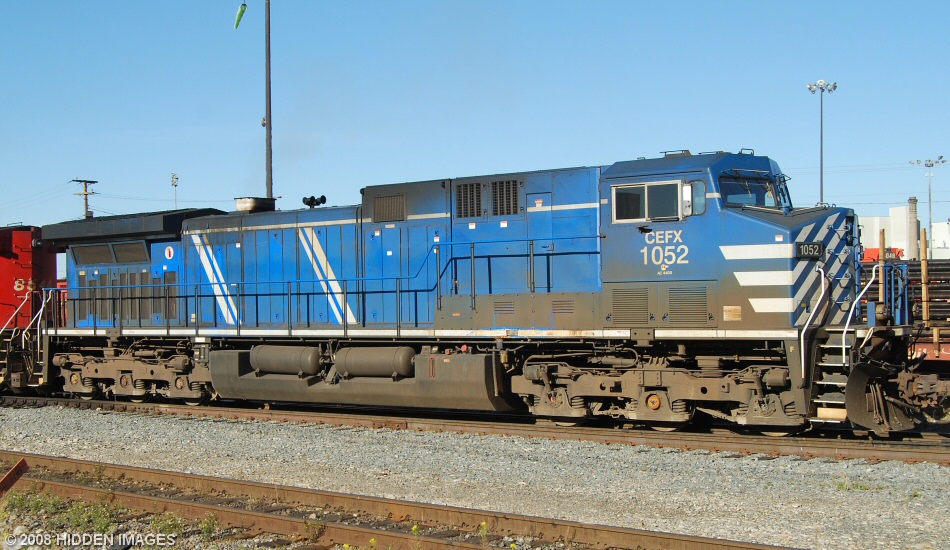 CEFX 1052 - Locomotive Photos - Hiddenimages.ca