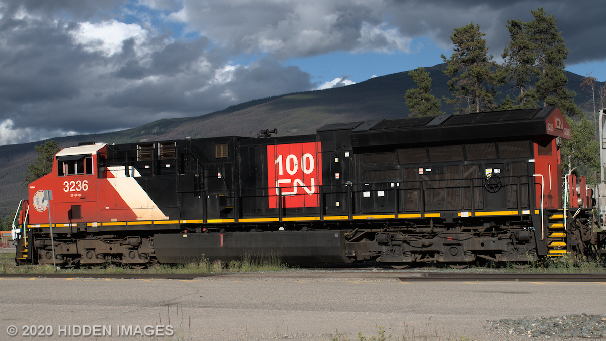 CN 3236 - Locomotive Photos - Hiddenimages.ca